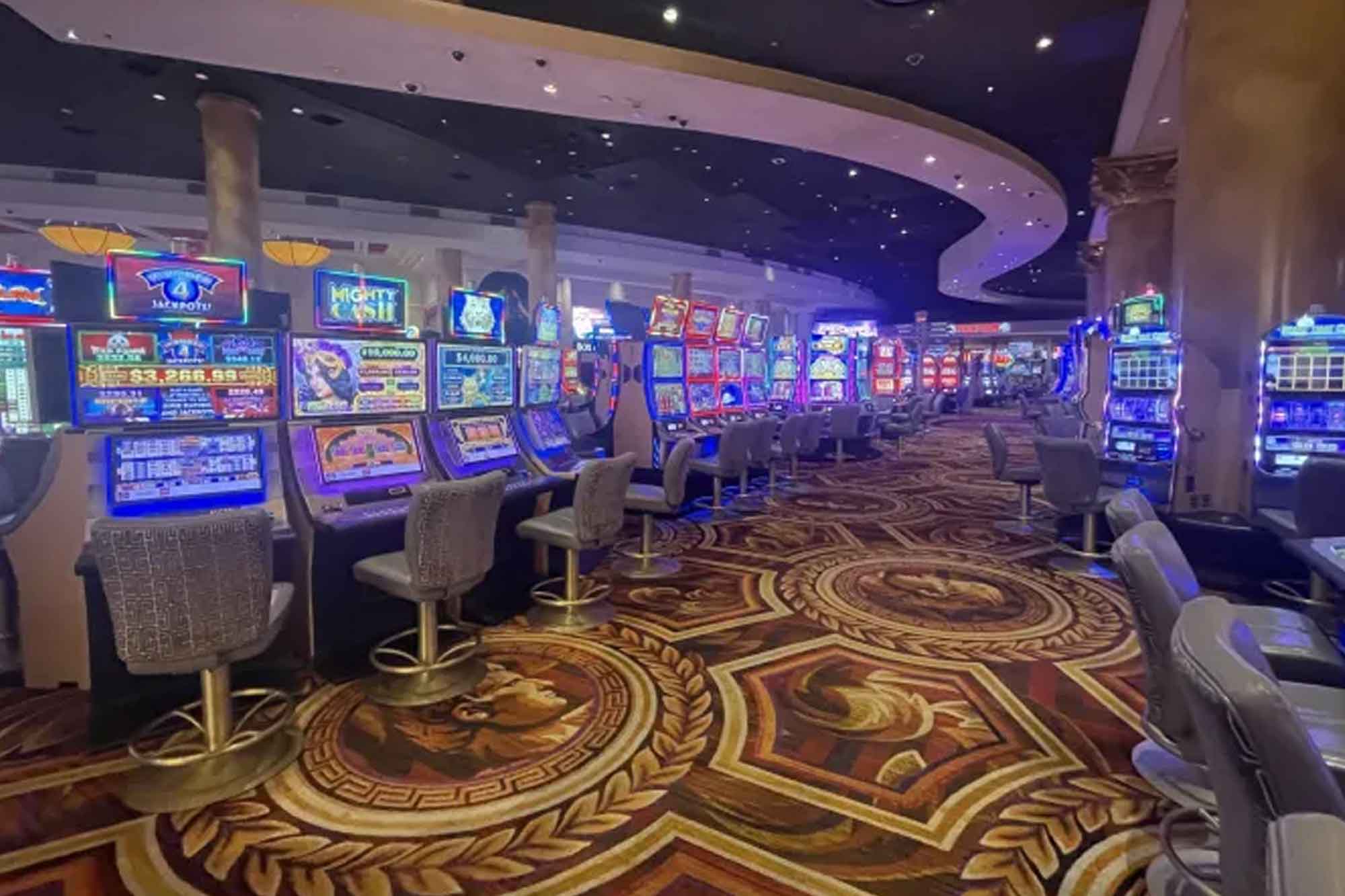 Caesars Palace Winner Hits $1.36M Across Four Jackpots in One Week ...